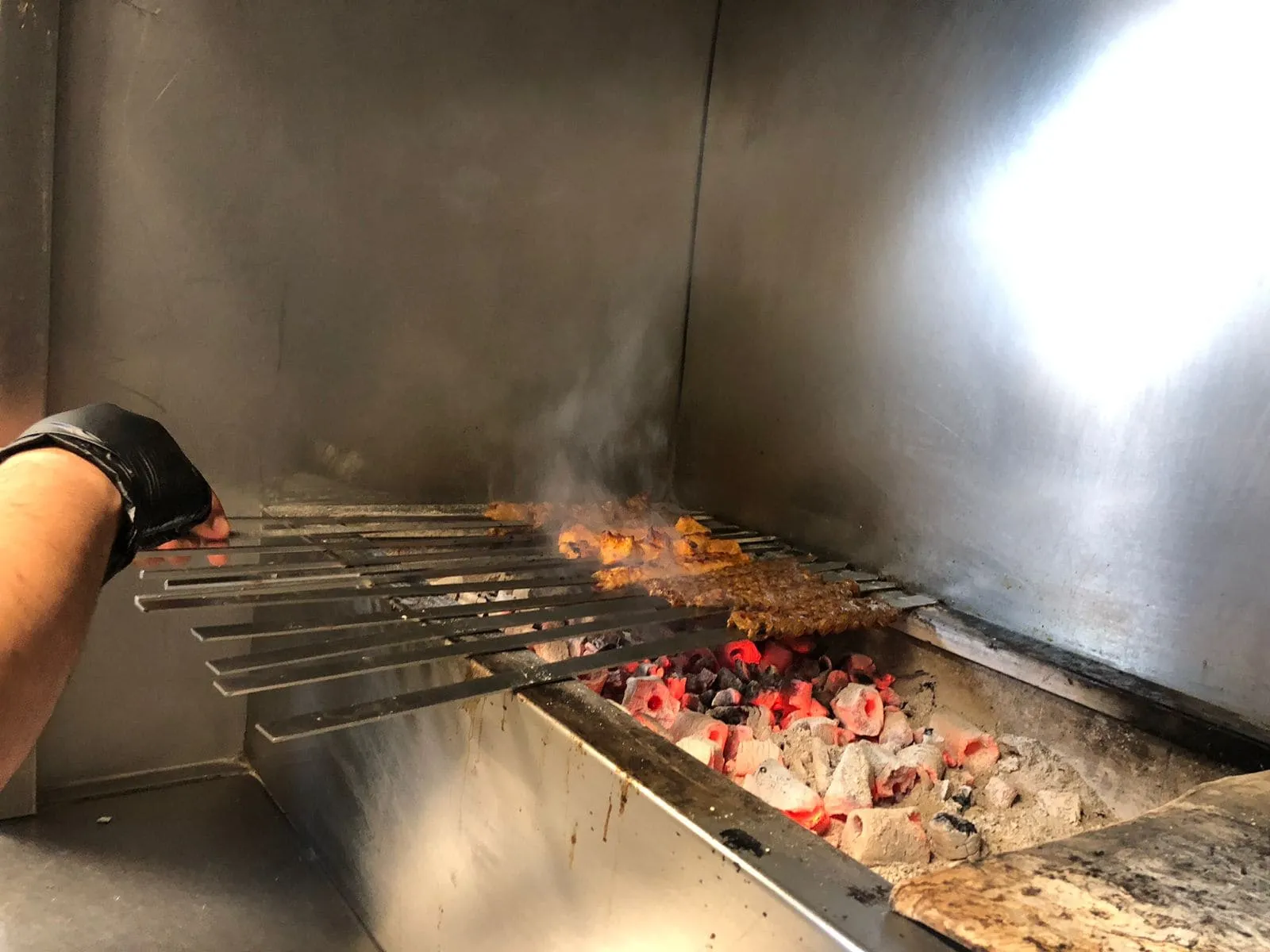 Family mixed grill in Muscat - Source Restaurant