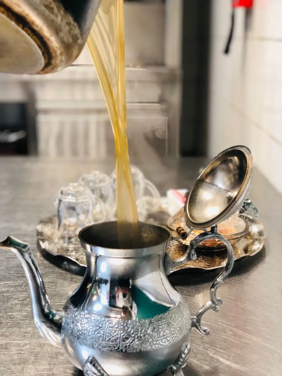 How can I have Moroccan tea in Muscat? - Source Restaurant